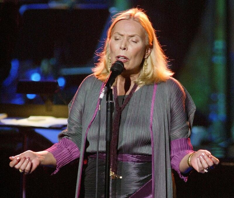 Joni Mitchell Will Receive Lifetime Achievement Award At 2026 Juno ...