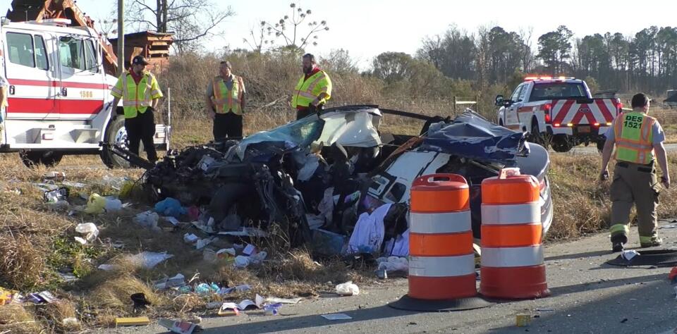 One Critically Injured In Interstate 95 Crash - NewsBreak