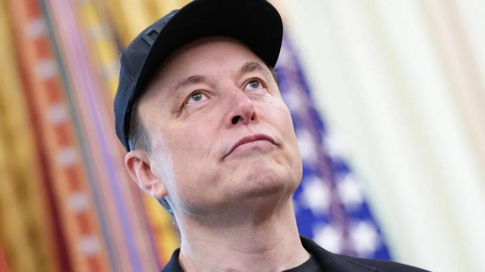 Elon Musk Asked to ‘Look in the Mirror’ by The View’s Host - NewsBreak
