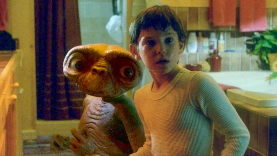 Steven Spielberg Reveals if E.T. & Elliott Ever Reunited After the ...