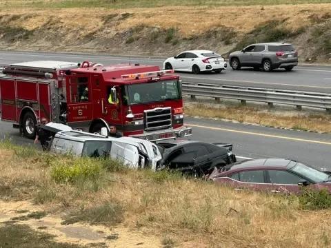 Deadly crash forces Highway 101 closure in Salinas, says CHP