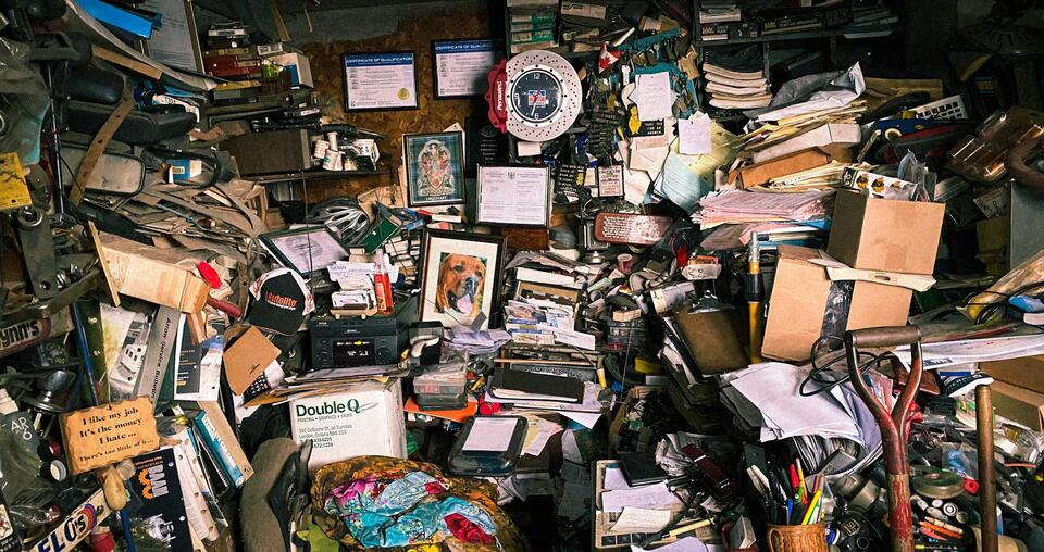 9 Items in Mom's Basement Worth Thousands - NewsBreak
