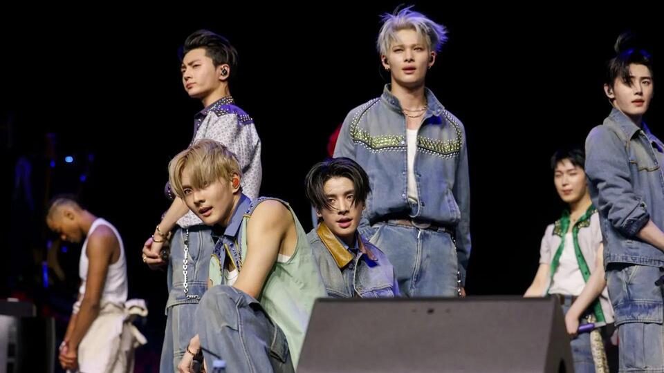 "AYO INSTAGRAM IS AN ENGENE": Fans react to the official Instagram ...