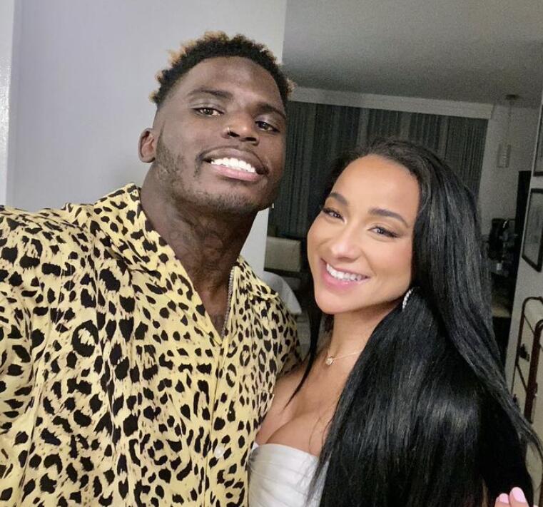 Tyreek Hill’s Estranged Wife Keeta Vaccaro To Rake In $500k In Divorce ...