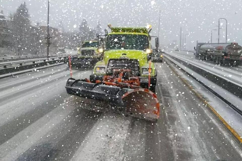 Snowstorm Alert: Heavier Snow to Hit Seattle Area Tonight - NewsBreak