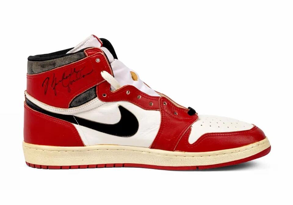 5 Of Michael Jordan’s Game-Worn Air Jordans Hit Joopiter’s Auction ...
