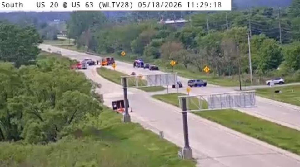 Crash blocks Highway 63 in both directions near Waterloo - NewsBreak