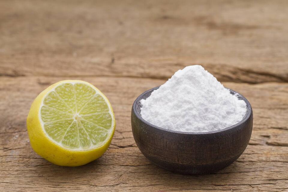 Melt Rust Off Your Pots And Pans With These 2 Natural Ingredients ...