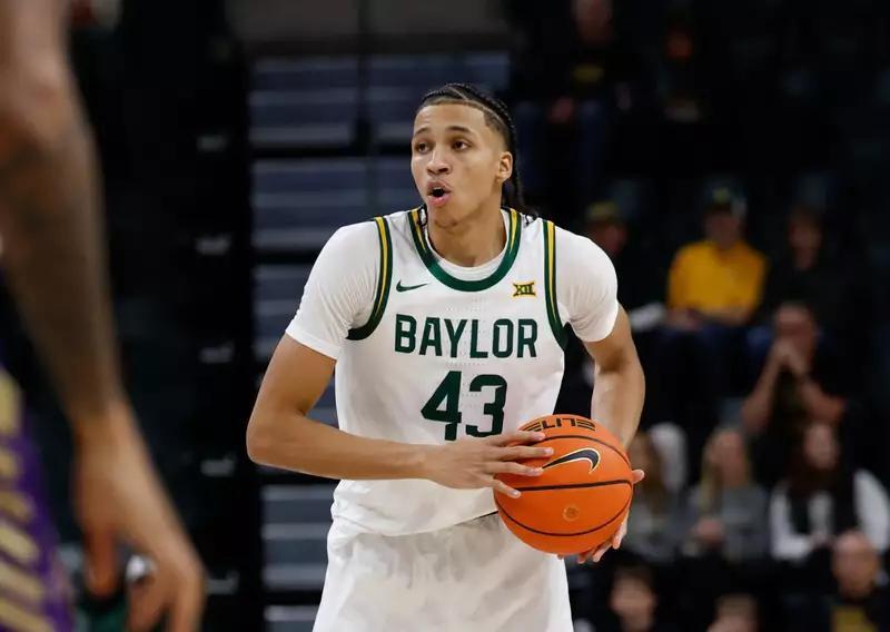 Baylor guard Cameron Carr declares for 2026 NBA Draft - NewsBreak