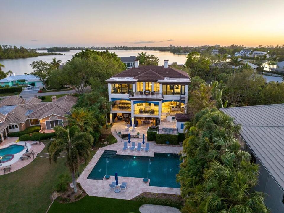 This Siesta Key Home Just Sold for $9.25 Million. Let's Take a Look ...