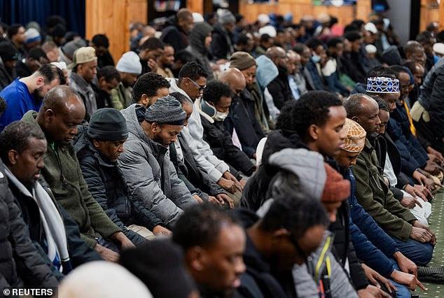 Trump orders 2,500 Somalis out of the country by March amid fallout ...