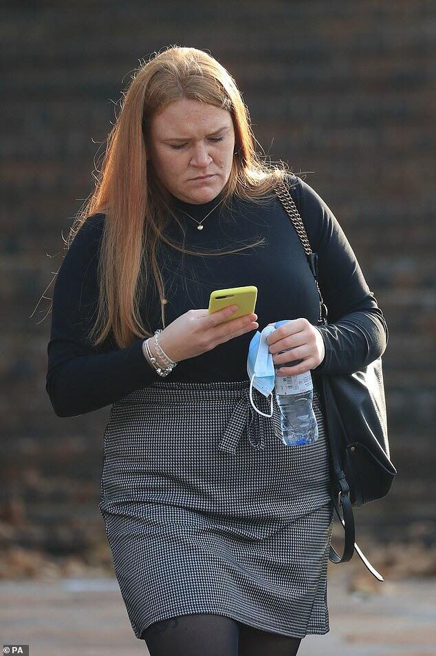 Prison officer, 26, gave birth to convicted murderer's baby after ...