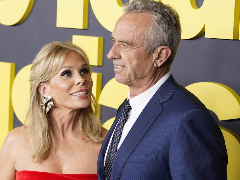 RFK Jr. Makes Clear Wife Cheryl Hines Is NOT MAGA After Trump ...