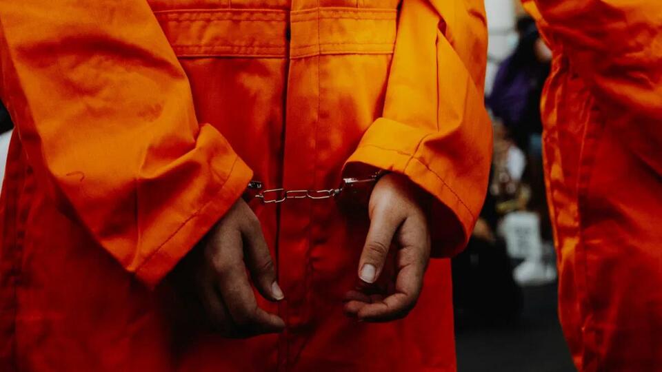 Indiana Inmate Escapes By Simply Walking Off During Work Release As ...
