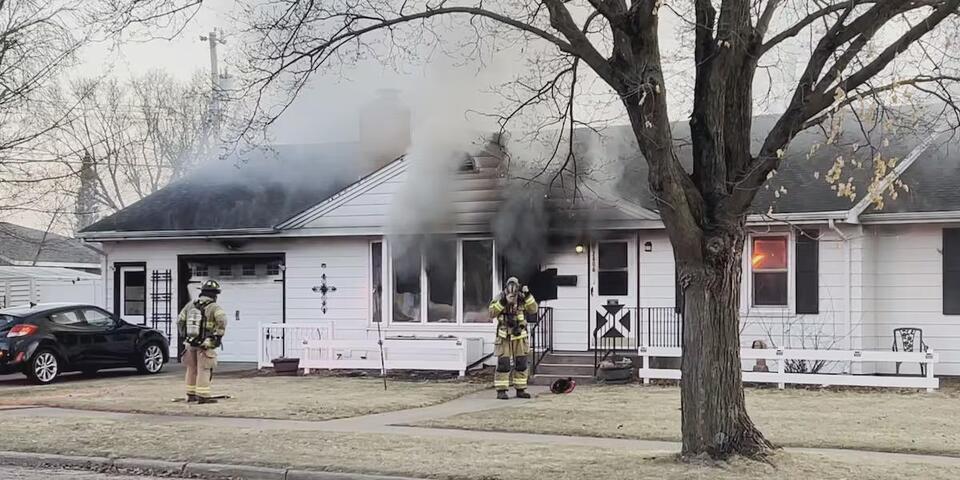 House fire causes $200,000 in damage on Eau Claire’s south side - NewsBreak