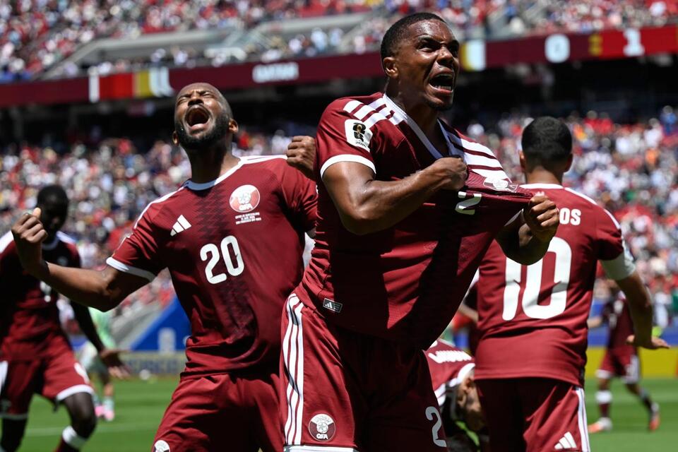 Boualem Khoukhi’s goal on header in stoppage time earns Qatar a 1-1 ...