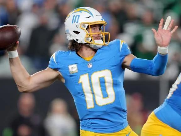 2024 Week 10 NFL score predictions, game picks, odds: Model says exact ...