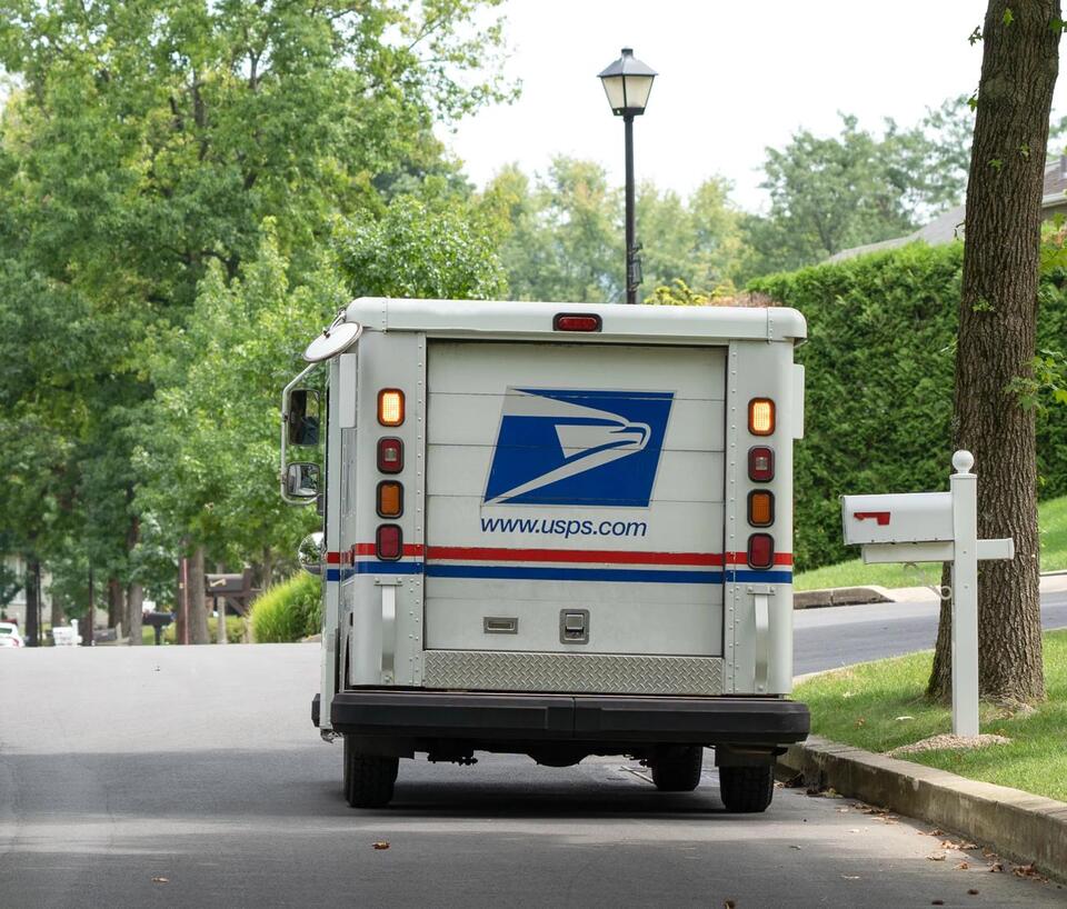 NJ mail carrier arrested, charged for stealing checks on his delivery ...