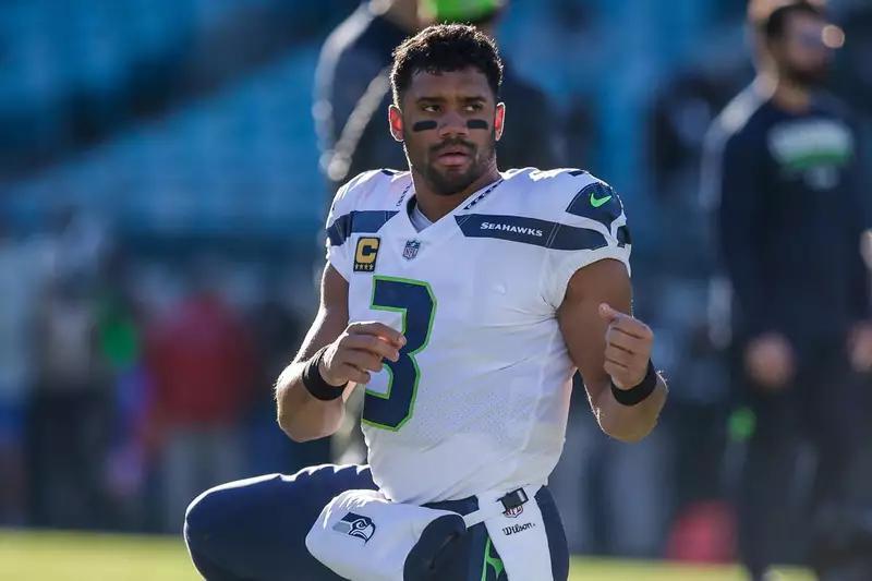 Calls Mount for Russell Wilson-Seahawks Reunion After QB Reaffirms ...