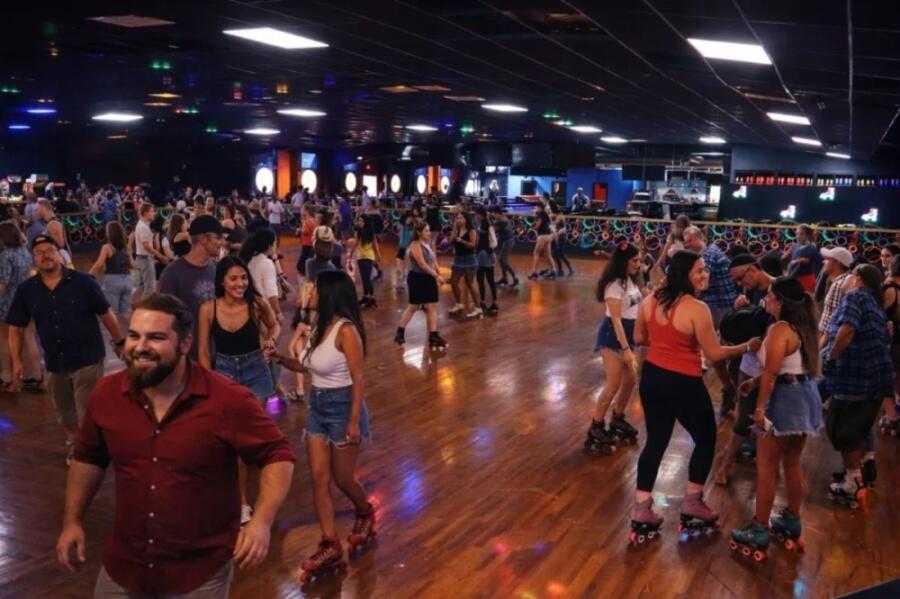 PBR Food Park and Sports Bar now open in Spring - NewsBreak