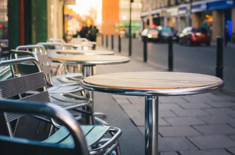 Expanded Clark Street outdoor dining in River North given green light ...