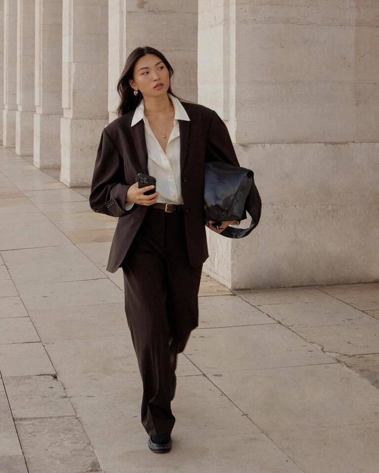 It's True: This Trending Trouser Colour Makes Every Outfit Look ...