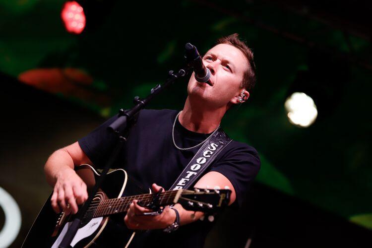 Scotty McCreery Reveals Meaning Behind Son's Name In Emotional Plea To ...