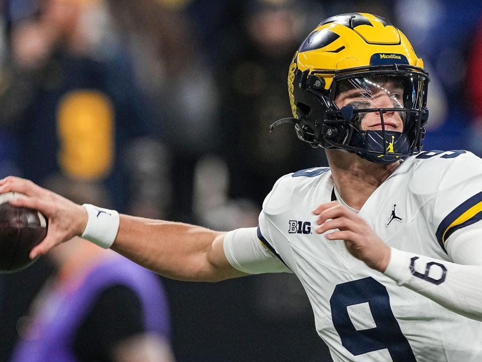 Draft Insider Not Optimistic About Michigan Football Quarterback