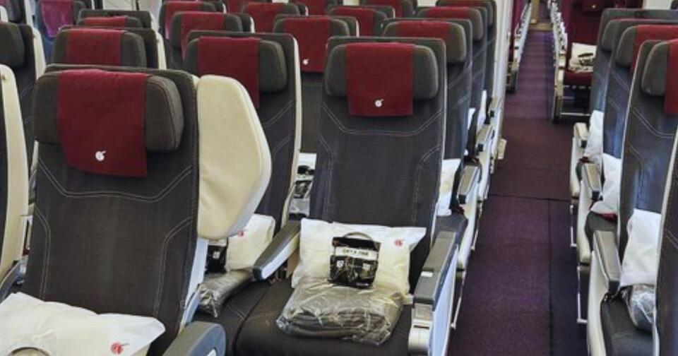 Woman’s Mid-Air Seat Recline on Flight Leaves Qatar Airways’ Business ...