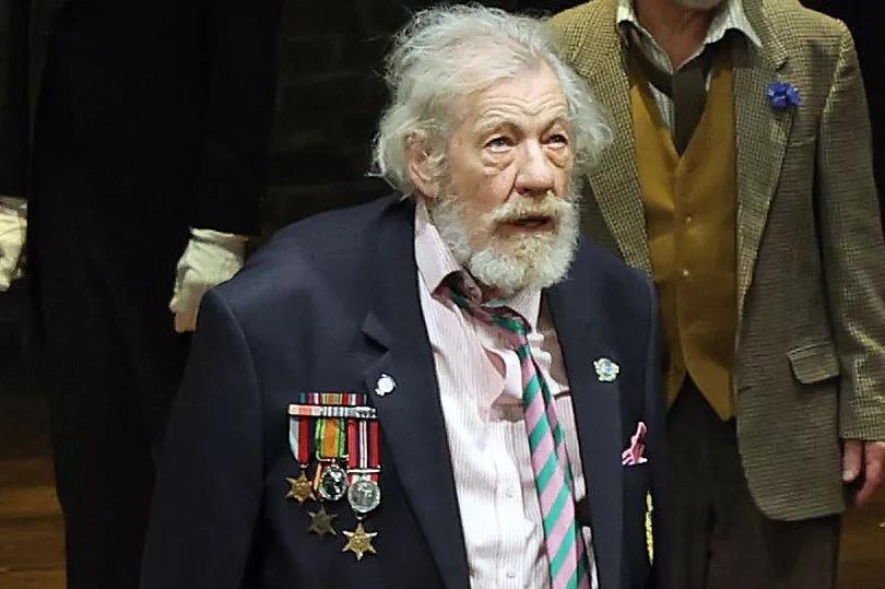 Ian McKellen, 85, lets out 'blood-curdling scream' as he falls off ...