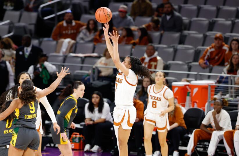 Texas Lady Longhorns Survive Late Scare from Ole Miss Lady Rebels to ...
