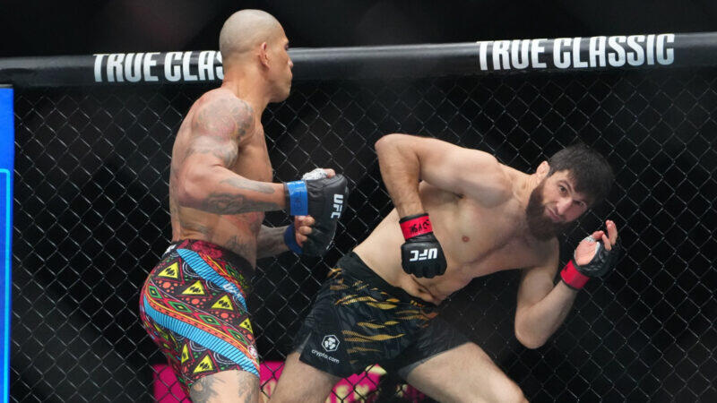 Former UFC Champion Claims Big Things About Alex Pereira, Gives Career ...