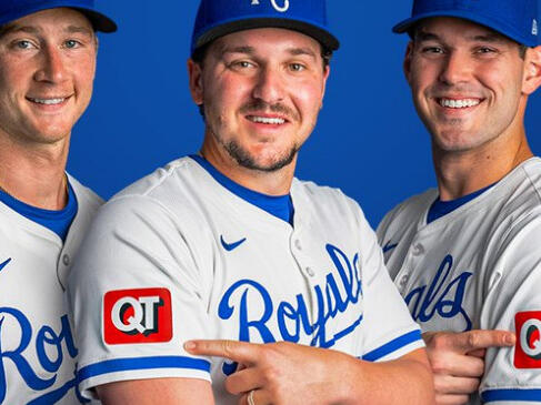 Royals announce first uniform ad patch with QuikTrip