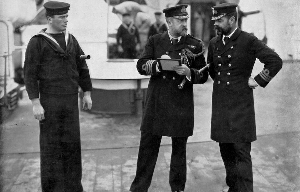 The 13-button pants worn by US Navy sailors have a long and interesting ...
