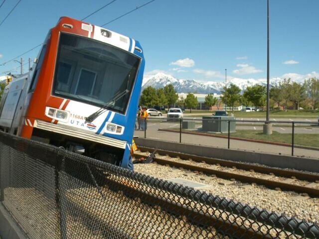 Green Line service restored after TRAX train derailment