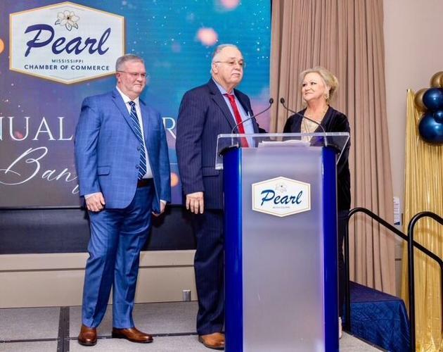 Miss Mississippi Anna Leah Jolly speaks at 2026 Pearl Chamber Awards ...
