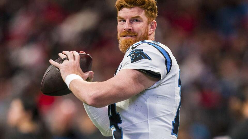 Panthers re-sign veteran QB Andy Dalton to a 2-year contract to back up ...