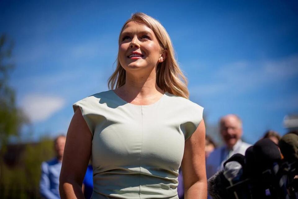 White House press secretary Karoline Leavitt announces she's pregnant ...