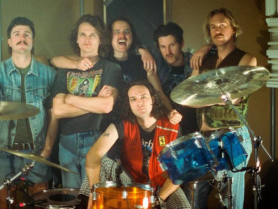 King Gizzard and the Lizard Wizard Announce New Album FLIGHT b741