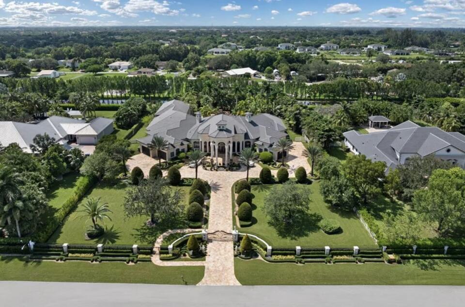 Rick Ross Selling His Florida Home For $6.5 Million (PHOTOS) - NewsBreak