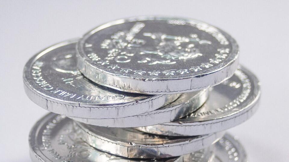 Silver coins carry 25%–35% premiums; bars can deliver more per $1 ...
