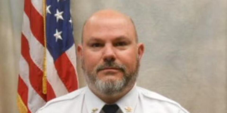 Local police chief gets ‘outrageous’ payout to leave department - NewsBreak