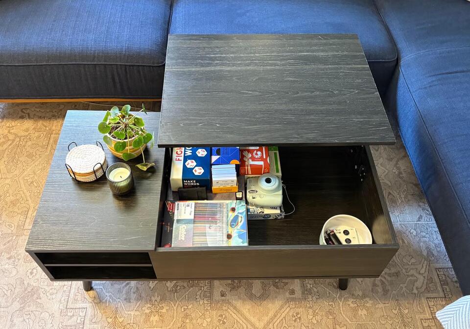 I Tried the Controversial "House Hushing" Decluttering Method—Here's ...