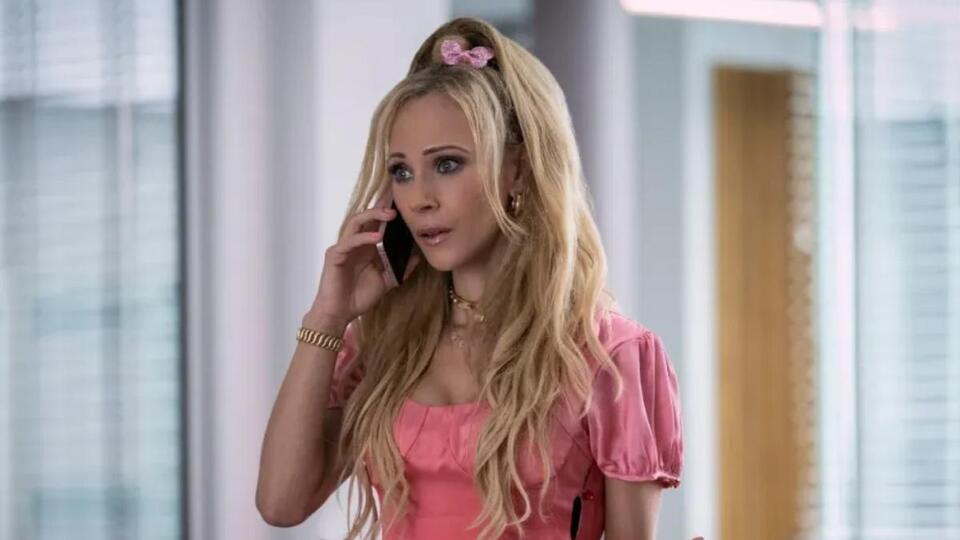 Ted Lassos Keeley Was Based On Jason Sudeikis Ex Keeley Hazell