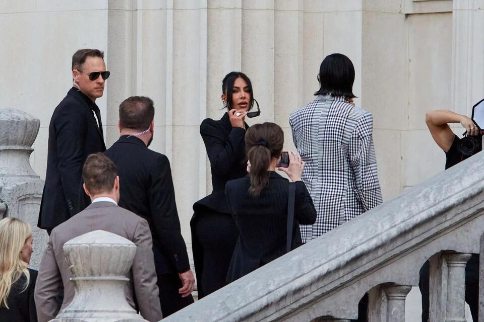 Verdict out in Kim Kardashian's Paris burglary trial with eight found ...