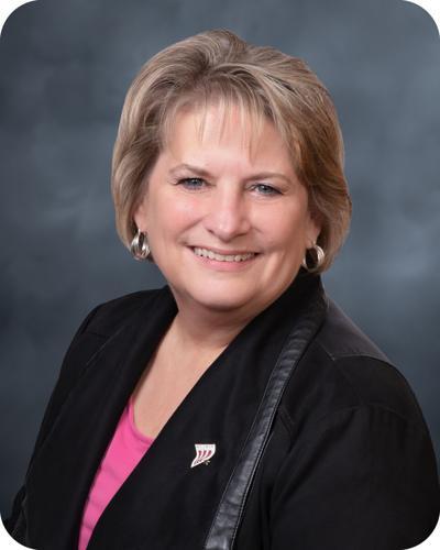 Willmar City Administrator Leslie Valiant to retire - NewsBreak