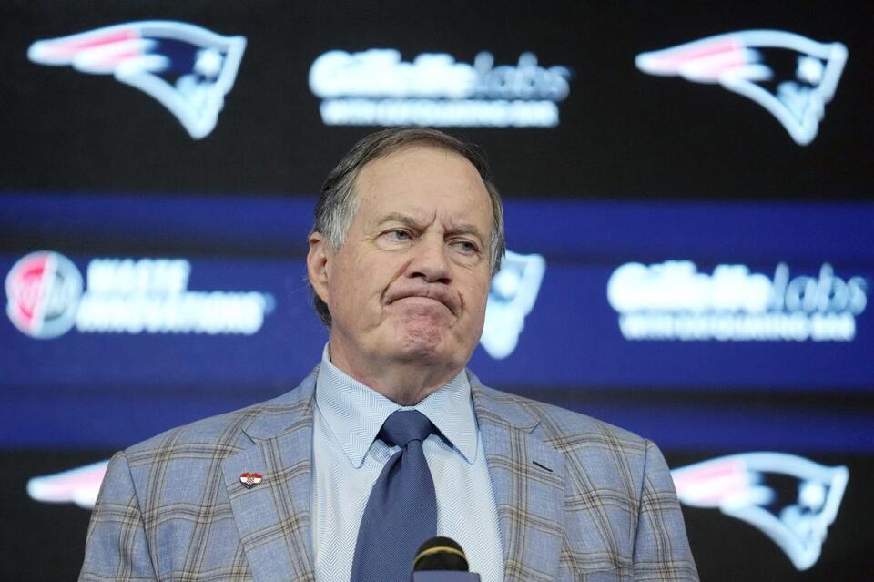 Bill Belichick Is Planning to Write a Book As Sports World Wonders What ...