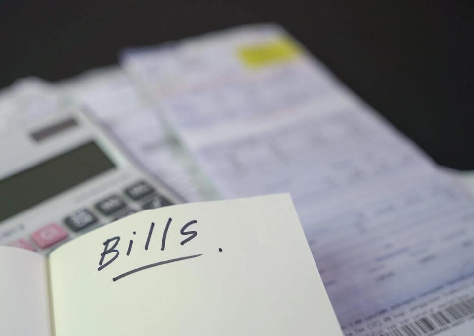 9 Bills That Become Unpayable the Moment Someone Dies - NewsBreak