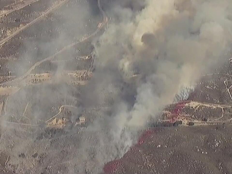 Brush fire burning north of Campo near I-8 explodes to 350 acres