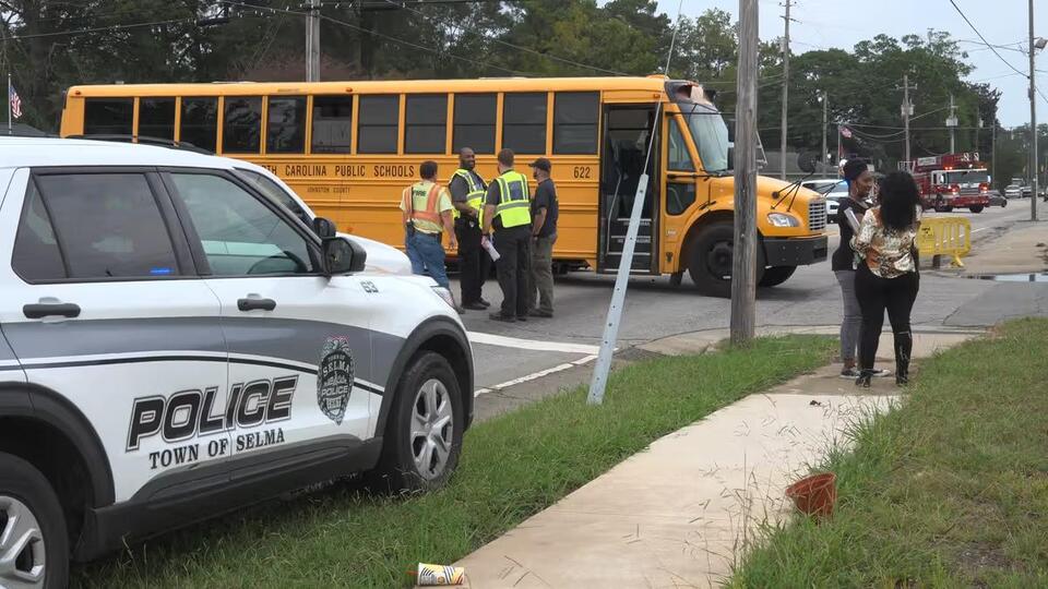 Selma crash sends driver to hospital after car hits school bus carrying ...